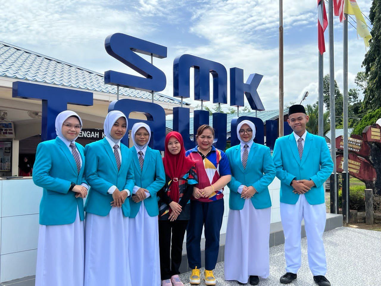 SMK Tawau Johan Forum Remaja Peringkat Negeri Sabah 2023 - TawauKini